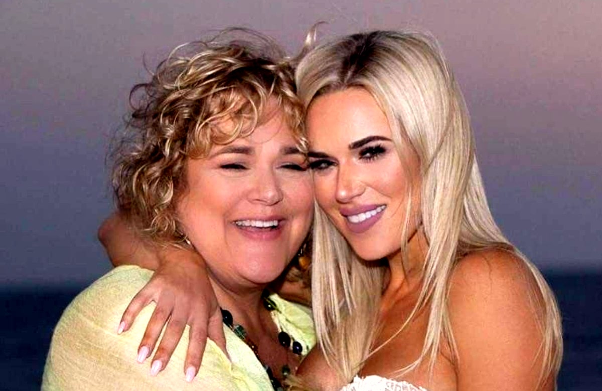Lana Asks Fans To Keep Her Parents In Their Prayers As Both Have Tested ...