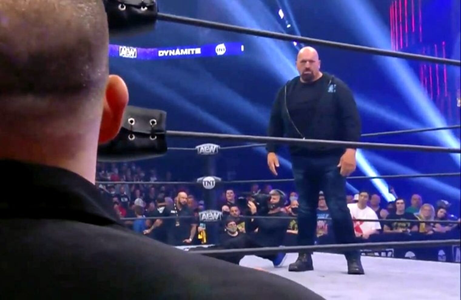 Paul Wight Gets Physical On Dynamite With First AEW Match Teased - WEB ...