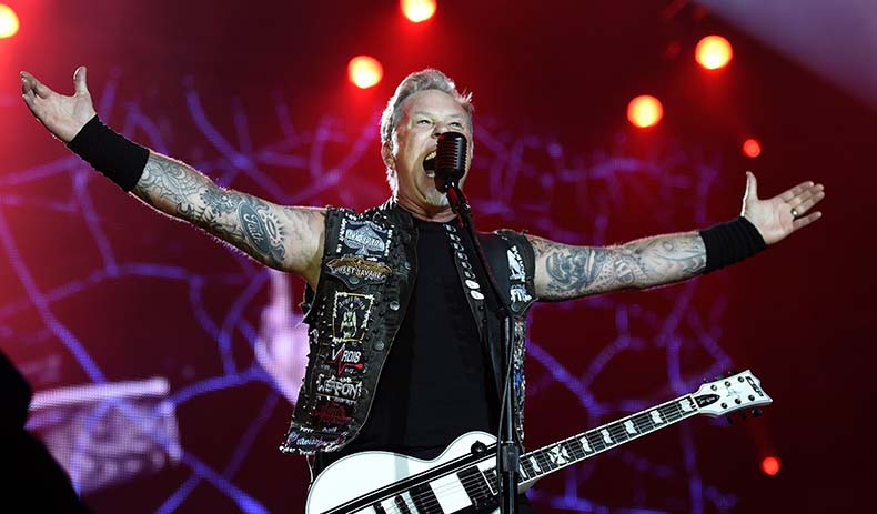 Metallica Frontman Opens Up About Mental Health Struggles On Stage In ...
