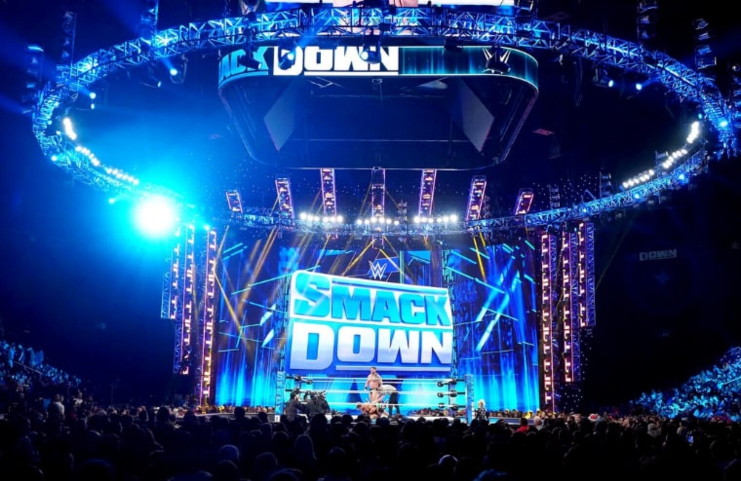WWE Open To Huge SmackDown Change - WEB IS JERICHO