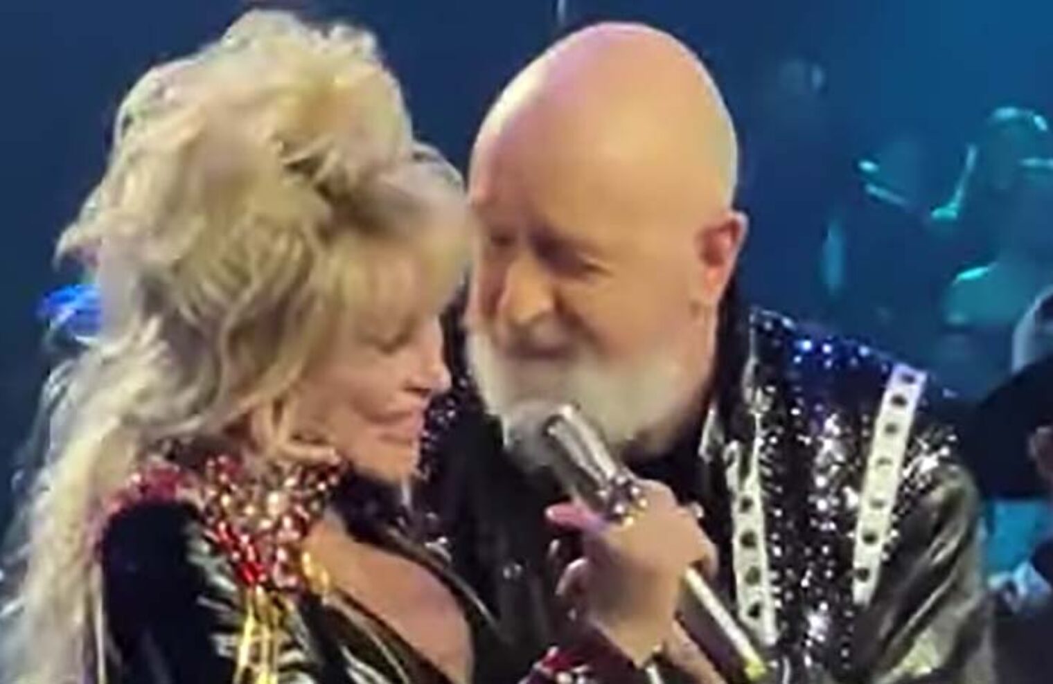 Rob Halford Joins Dolly Parton For Performance At Rock Hall Induction ...