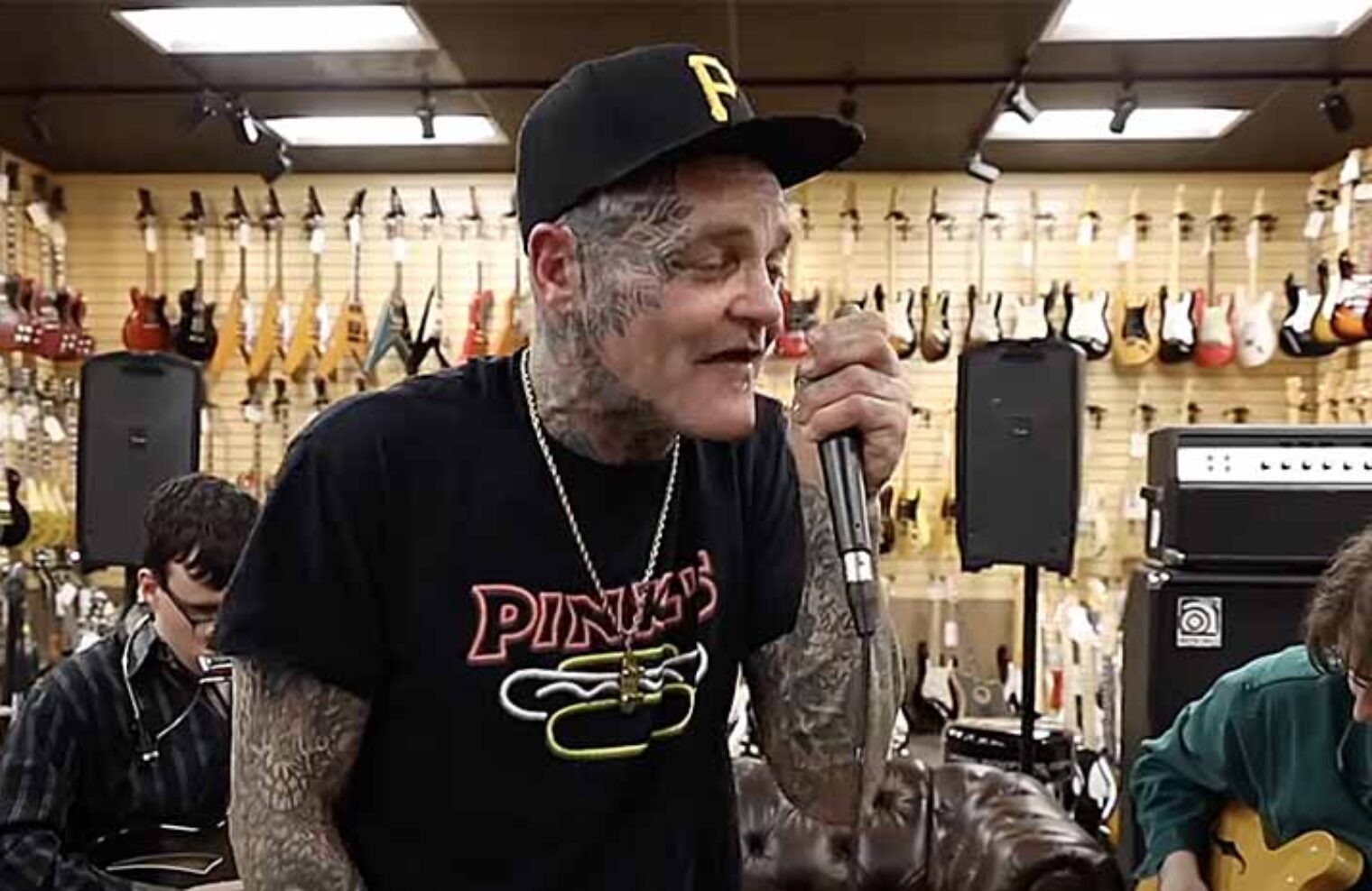 Crazy Town Vocalist Shifty Shellshock Arrested - WEB IS JERICHO