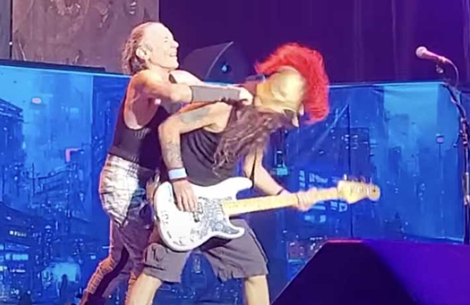Iron Maiden’s Steve Harris Gets Annoyed At Singer Bruce Dickinson ...
