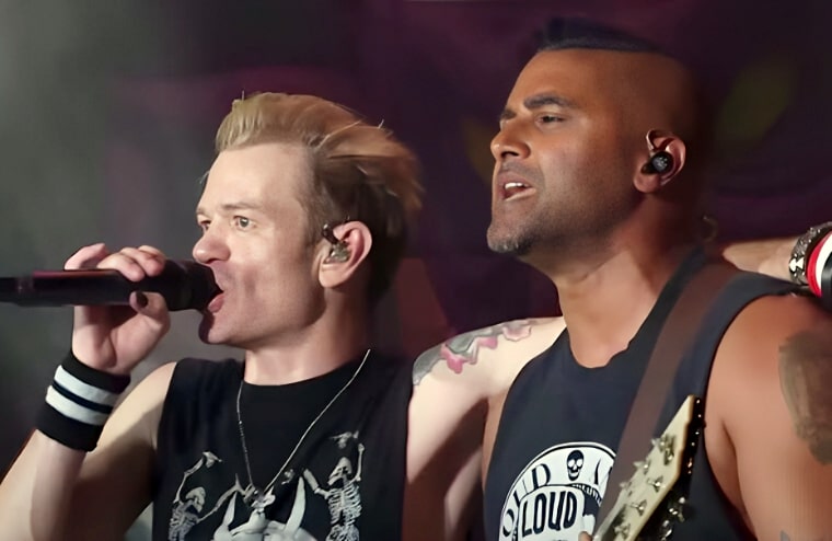Sum 41 Singer Explains Why Band Is Breaking Up – WEB IS JERICHO