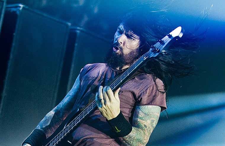 Rob Zombie Switches Bass Players - WEB IS JERICHO