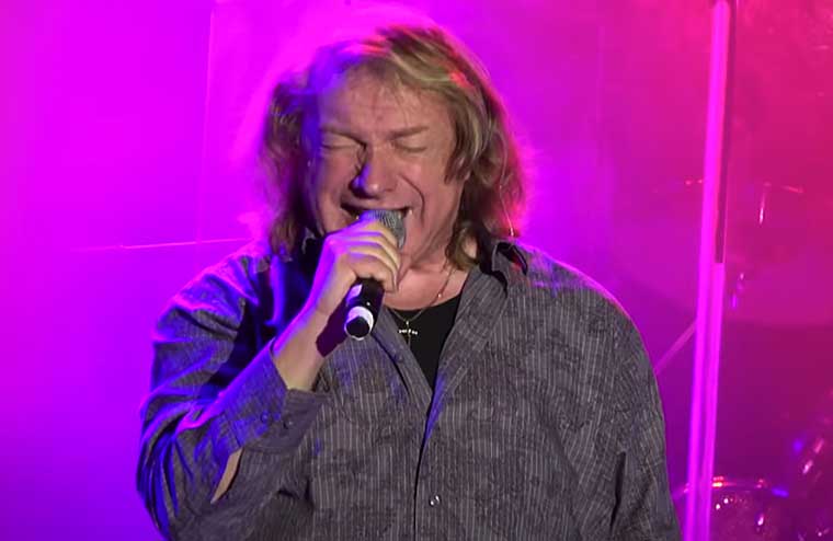 Ex-Foreigner Singer Lou Gramm Says Guitarist Mick Jones Ripped Him Off ...