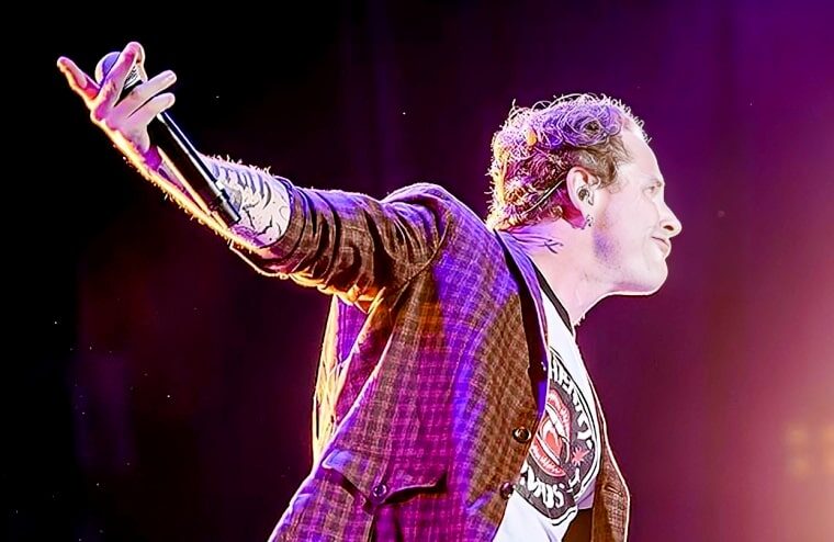 Corey Taylor Cancels Gig For Health Issue Web Is Jericho