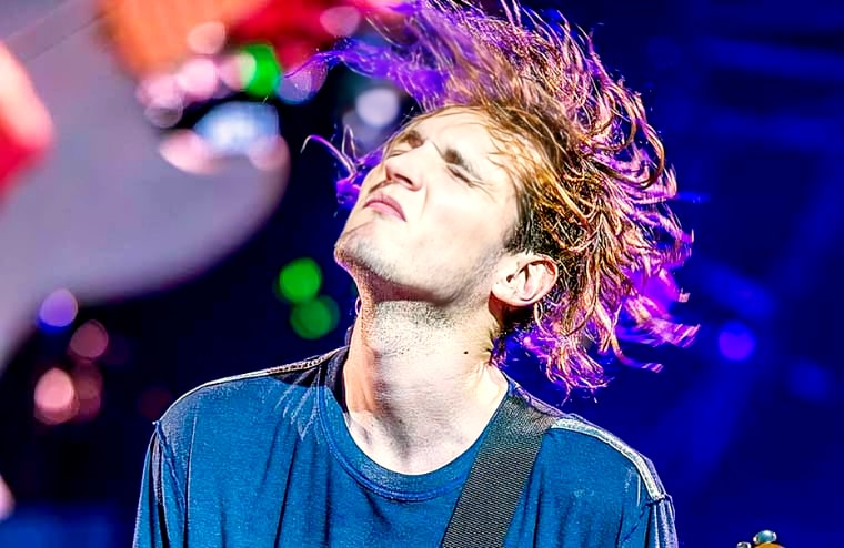 Ex-Red Hot Chili Peppers Guitarist Faces Serious Charges For Traffic ...
