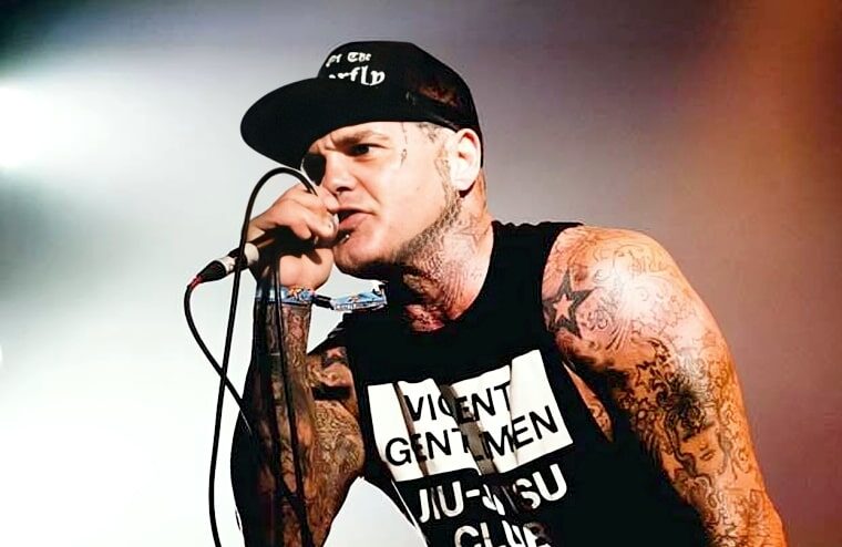 Cause Of Death Revealed For Crazy Town Singer Shifty Shellshock - WEB ...