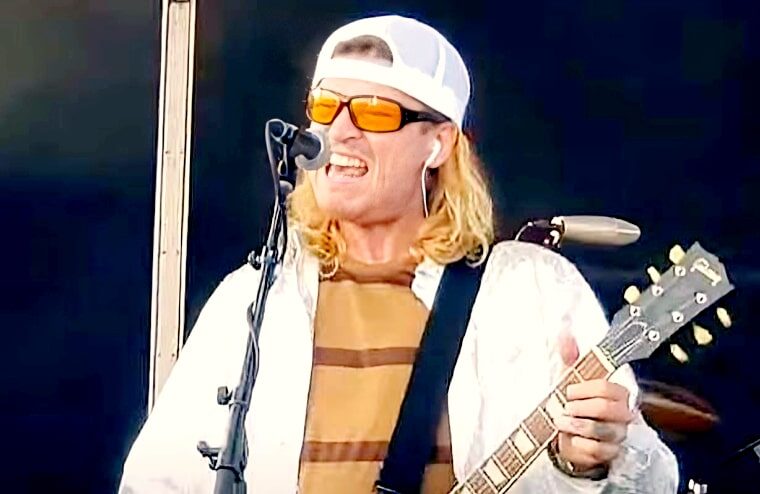 Puddle Of Mudd Singer Arrested After Standoff With SWAT Team - WEB IS ...
