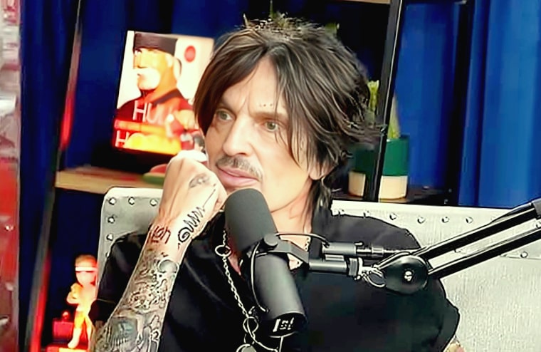 Tommy Lee Reveals Even Grosser Thing Ozzy Did After He Snorted Ants ...
