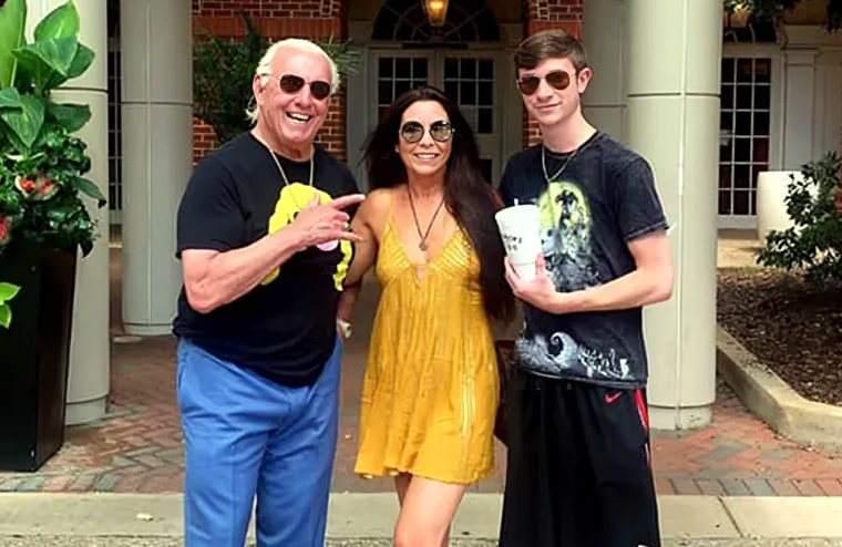 Ric Flair Shares Update On Wendy Barlow Following Her Son’s Tragic ... Ric Flair Shares Update On Wendy Barlow Following Her Son’s Tragic ...