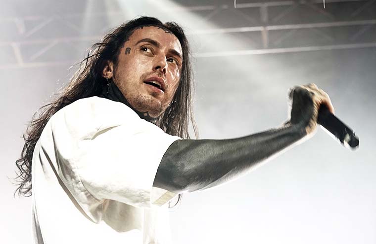 Falling In Reverse’s Ronnie Radke Blasts Australian Politicians & Gets ...