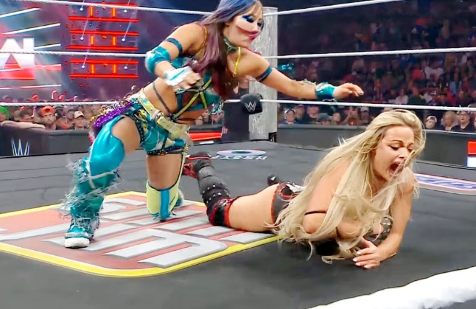 Kairi Sane Acknowledges Liv Morgan Getting Injured During Their Match On Raw - WEB IS JERICHO