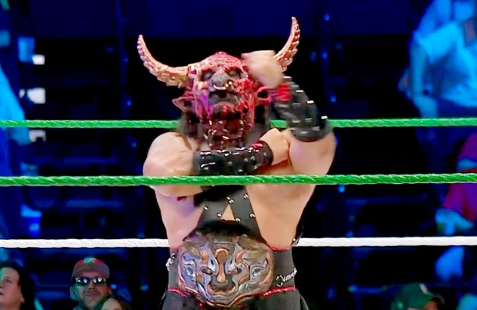 AEW Wrestler Seemingly Threatens Legal Action Following Triplemanía ...