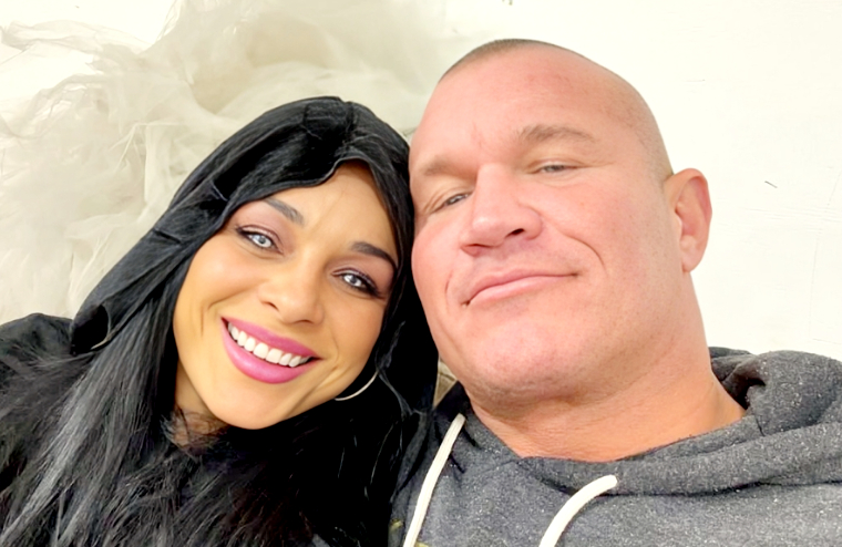 Randy Orton’s Wife Responds To Fan Suggesting WWE Is Disrespecting Her ...