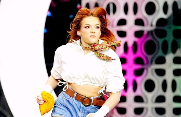 Jamie Hayter Flashes Chipped Tooth Following Brutal Blood & Guts Match ...